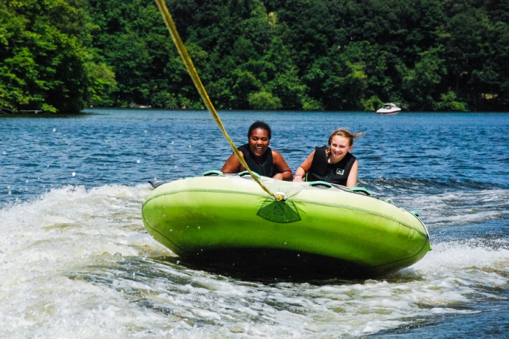 girls-tubing - Willow Lake Day Camp